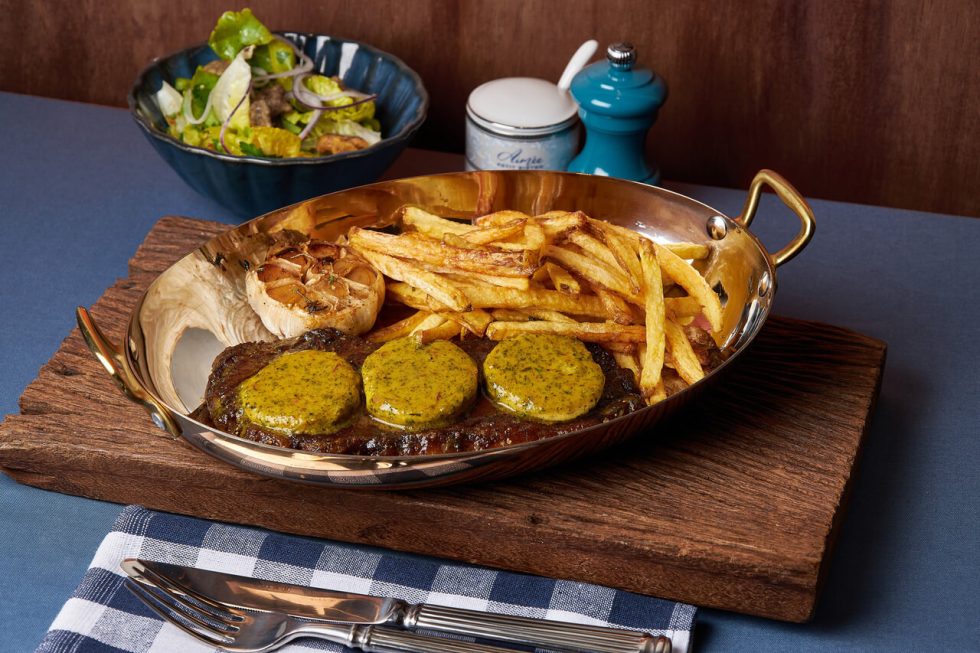 Discover the Allure of Café de Paris Sauce – The Golden Butter Sauce of ...
